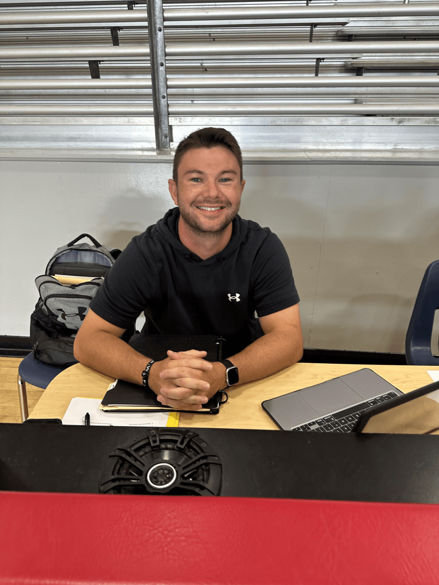 Getting to Know Coach Lindsey! – COMMODORE MEDIA GROUP